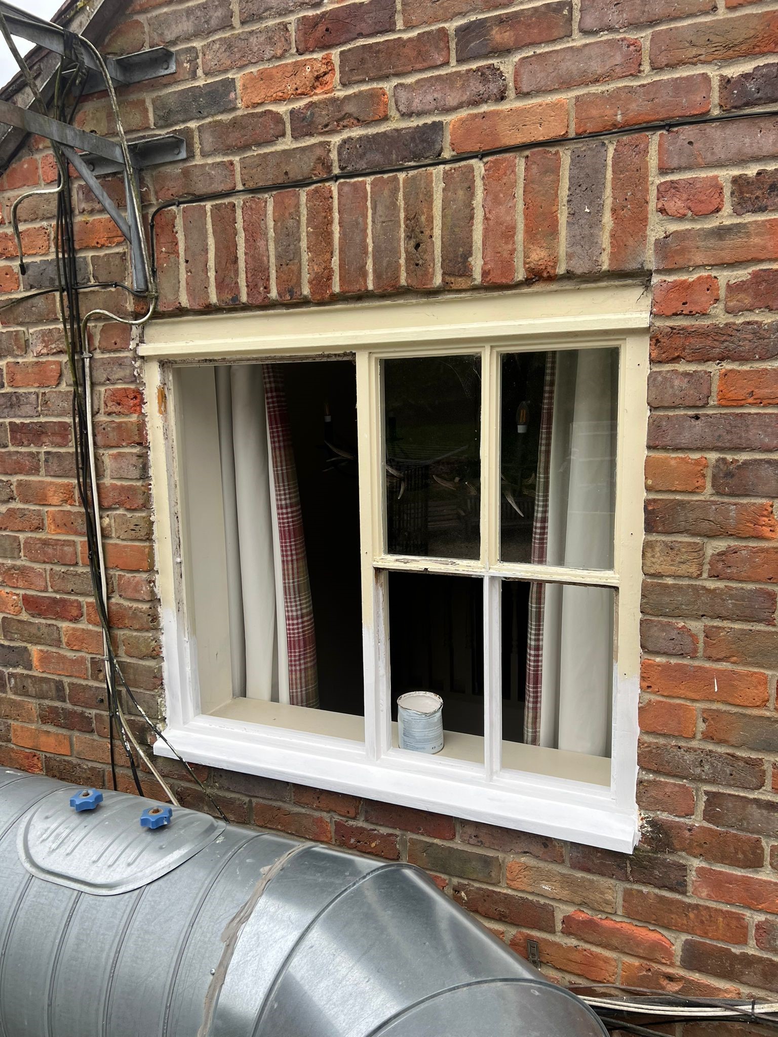 Carpentry Repairs On Windows - Wiltshire - Windmill Services